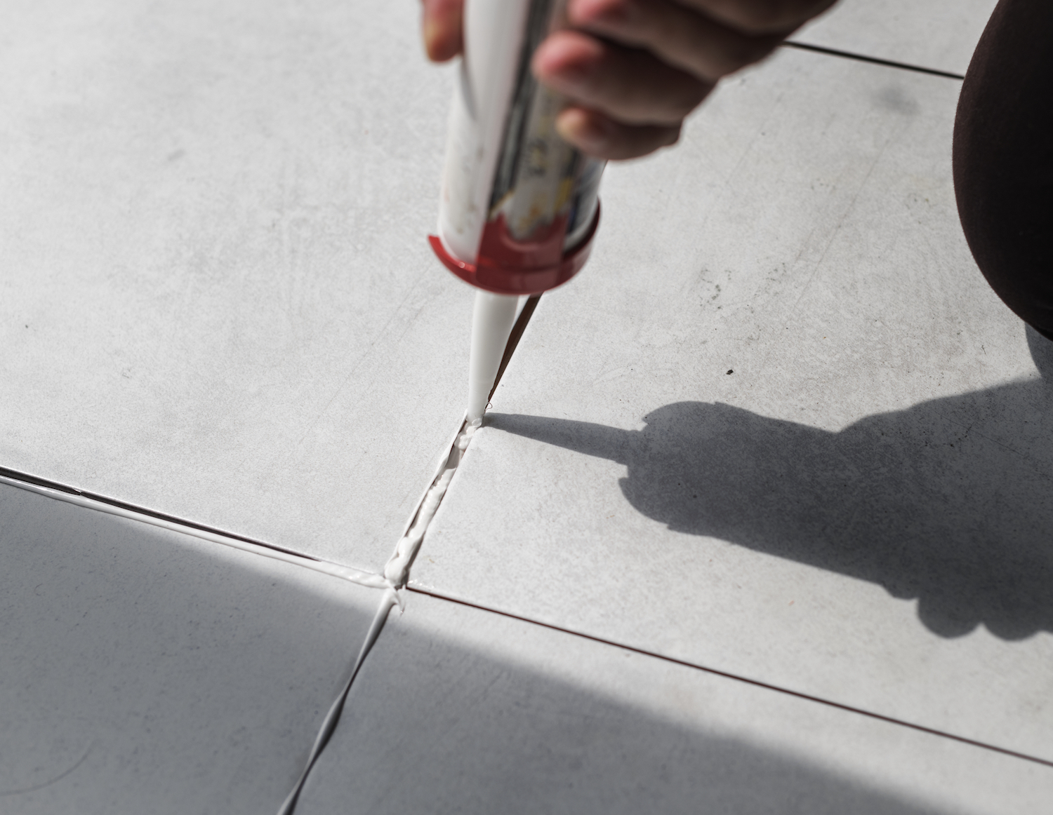 Professional Grout and Tile Cleaning - Spotless Cleaners & Restoration